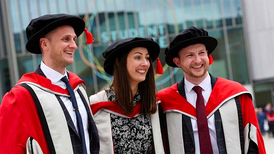 Join the alumni association/update your details | Alumni | Teesside ...